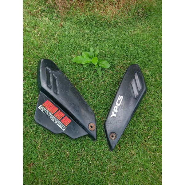 Jual COVER AKI BOX AKI TUTUP AKI KANAN KIRI YAMAHA CRYPTON KRIPTON ...