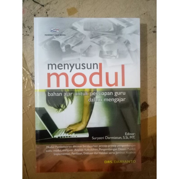 Jual MENYUSUN MODUL bahan ajar untuk persiapan guru dalam mengajar ...