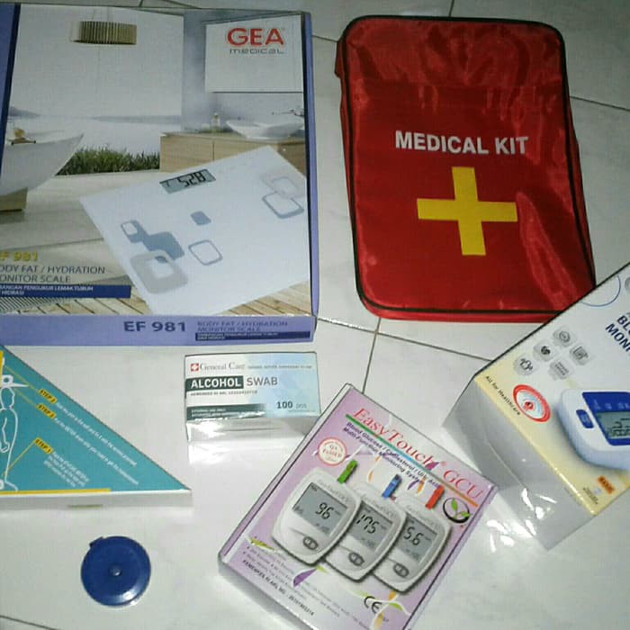 Jual ALAT cek KESEHATAN/POSBINDU KIT TERMURAH/PAKET LENGKAP | Shopee ...