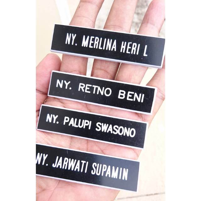 Jual Nama grafir nyonya / nama dada bhayangkari / nama dada nyonya ...