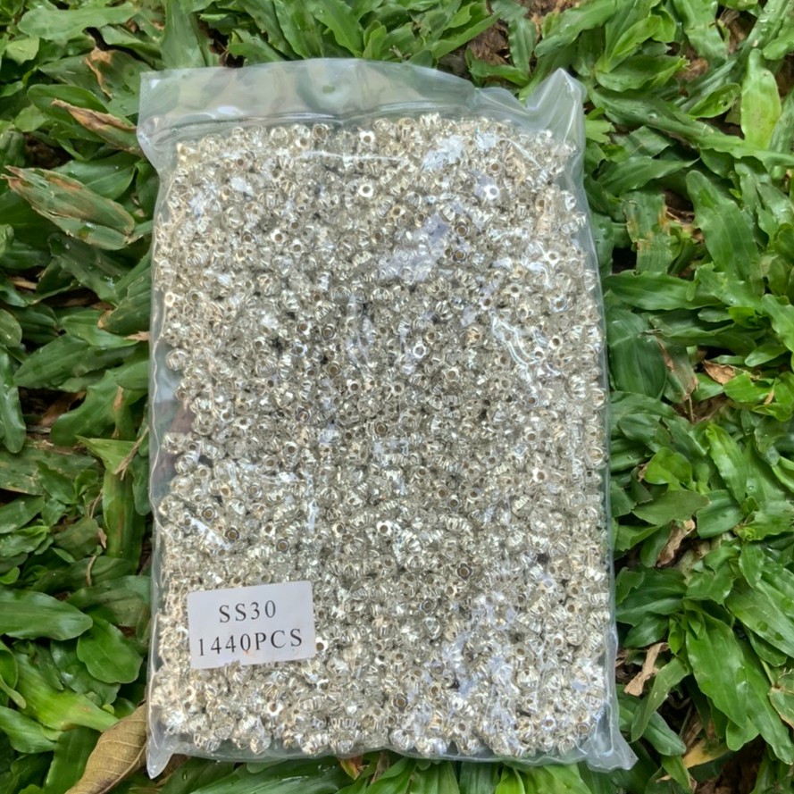 Jual Berlian / Diamond cangkang Grade A SS 30,35,40 isi 1440 Pcs ...