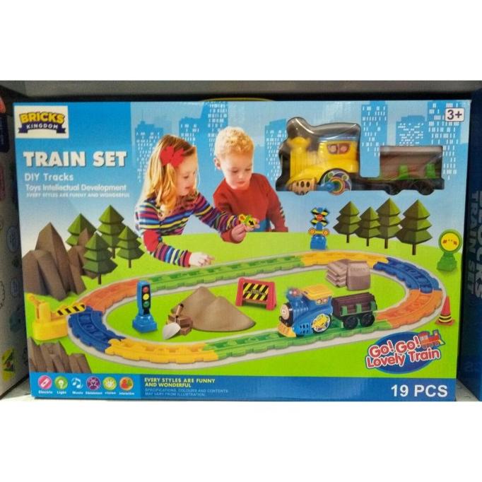 Jual Mainan Bricks Anak Blocks Train Set Bloks Kereta Api 19 Piece ...