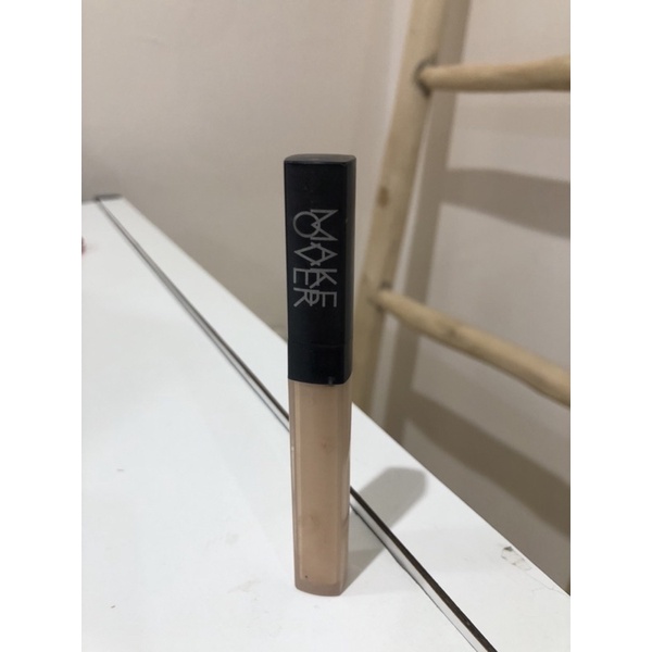 Jual tempat kosong eyeshadow primer/velvet mattifying primer/make over ...