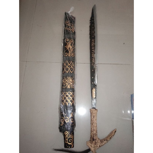 Jual Mandau Senjata Dayak Kalimantan Asli. | Shopee Indonesia