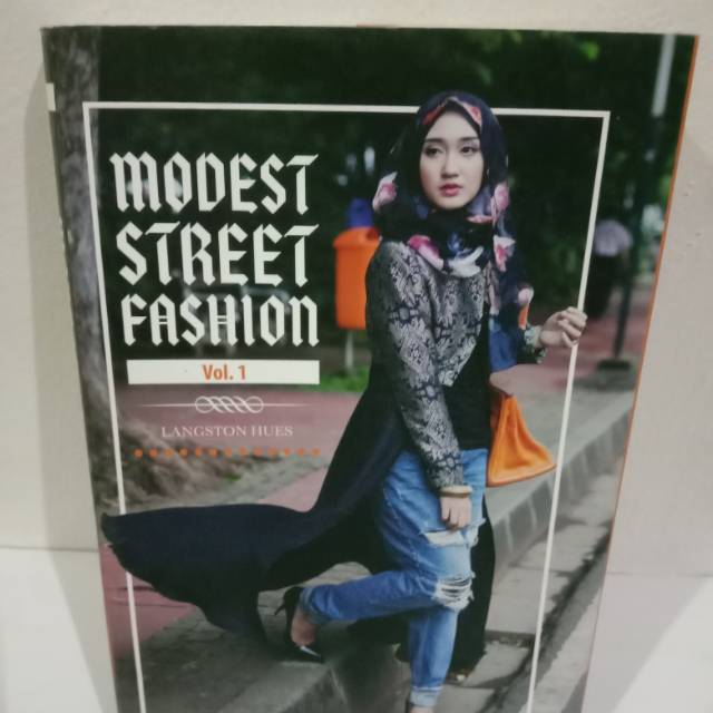 Jual BUKU ORIGINAL MODEST FASHION VOL.1. | Shopee Indonesia