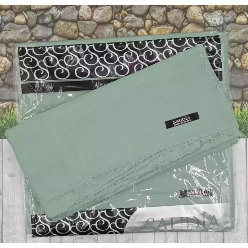 Jual Jilbab Segi Empat Saudia Rawis/Ansania Rawis/Azara Rawis | Shopee ...