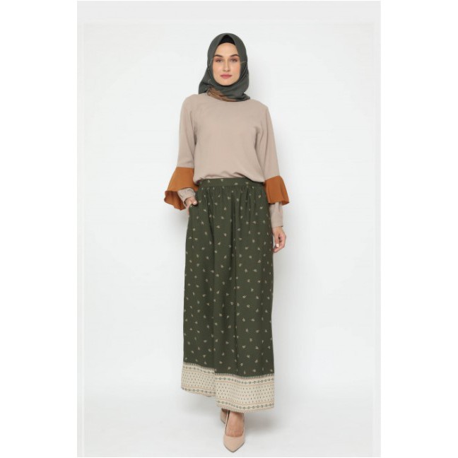 Jual NEW SUQMA Salvia Skirt Olive (Suqma X Hijabers Community) | Shopee ...