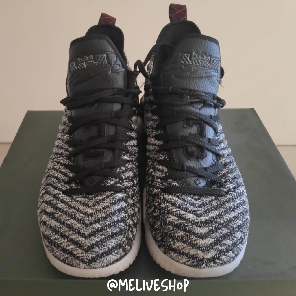 Jual NIKE LEBRON 16 OREO ORI GRADE PRELOVED PREOWNED BASKETBALL SHOES ...