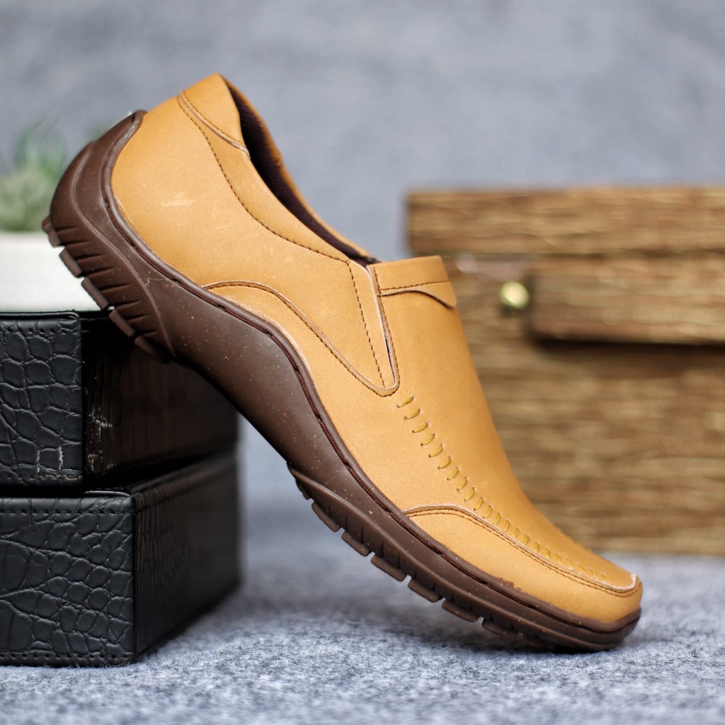 Jual Sepatu Kasual Kulit Asli Garut Pantofel Casual Slip On Terbaru ...