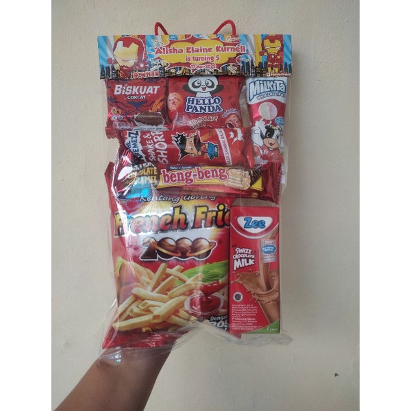 Jual Paket Snack Ulang Tahun Anak / Snack Ulang Tahun Warna Merah Mewah ...