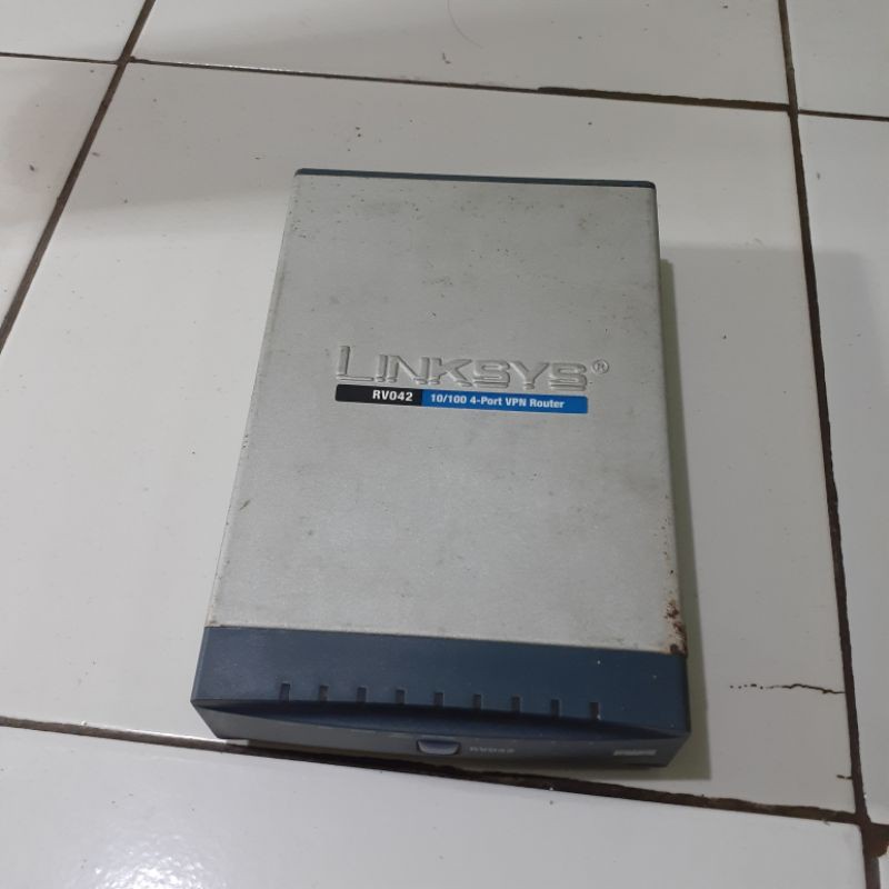 Jual Linksys Cisco RV042 VPN Router Load Balancing | Shopee Indonesia