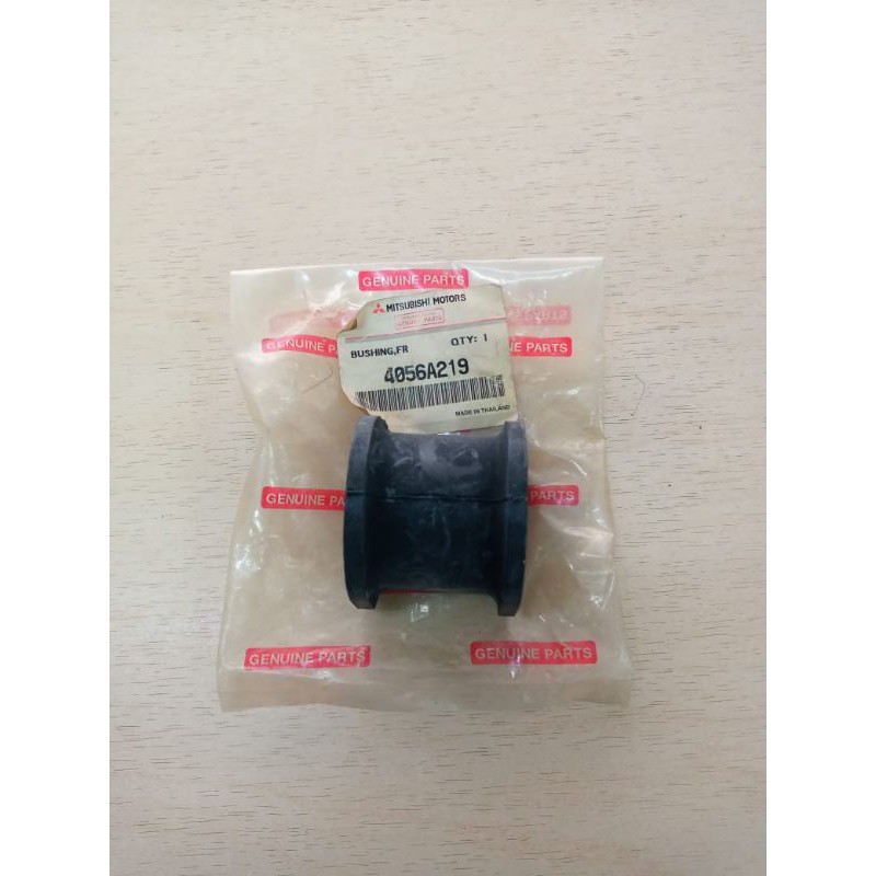 Jual Bushing Stabilizer All New Pajero Original100% Mitsubishi 4056A219 ...