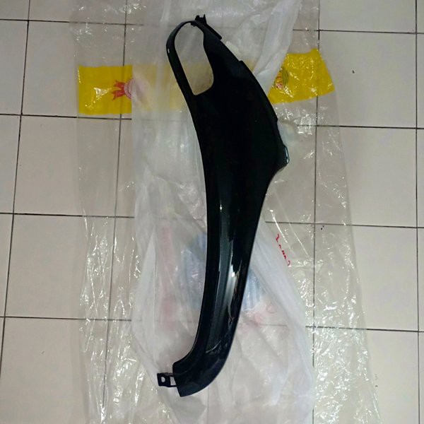 Jual sayap tebeng scoopy fi warna hitam bagian kanan | Shopee Indonesia