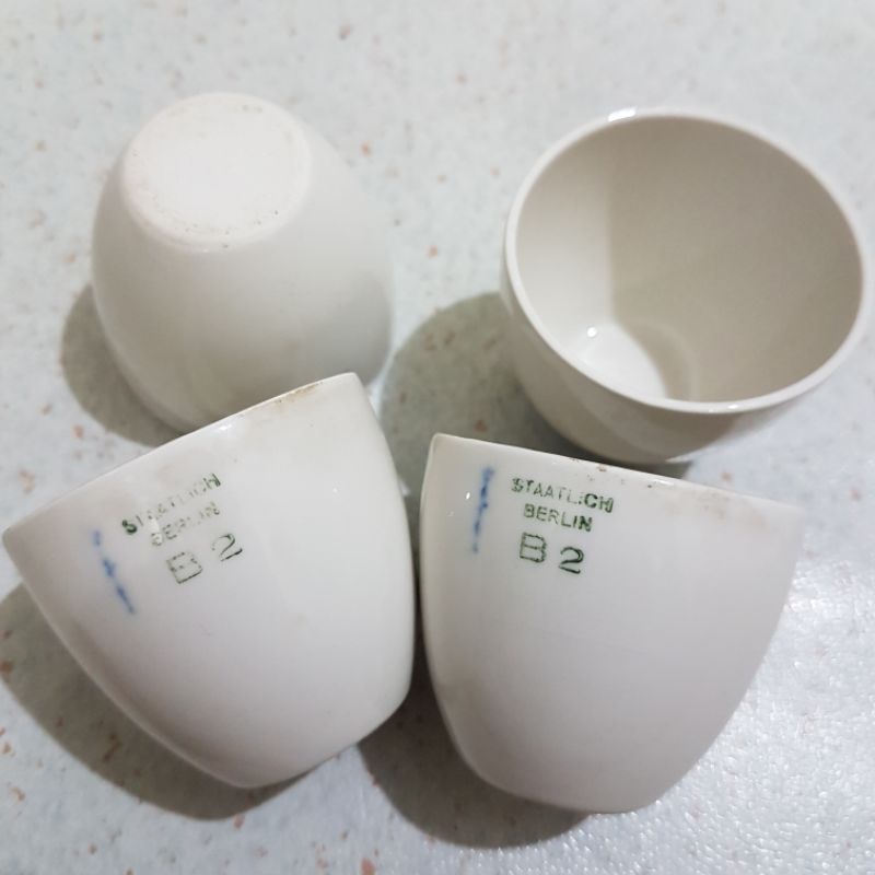 Jual Cawan porcelain lab farmasi jadul Staatlich Berlin B2 Jerman 4 ...