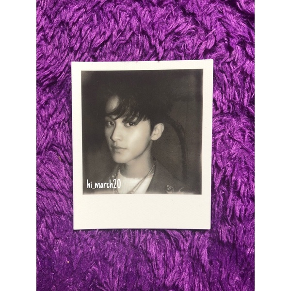 Jual polaroid mark hello future (nego) | Shopee Indonesia