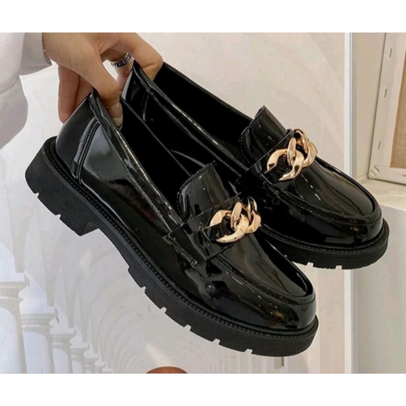 Jual COD Sepatu Docmart Wanita Rantai Logam Gold Premium Terbaru ...