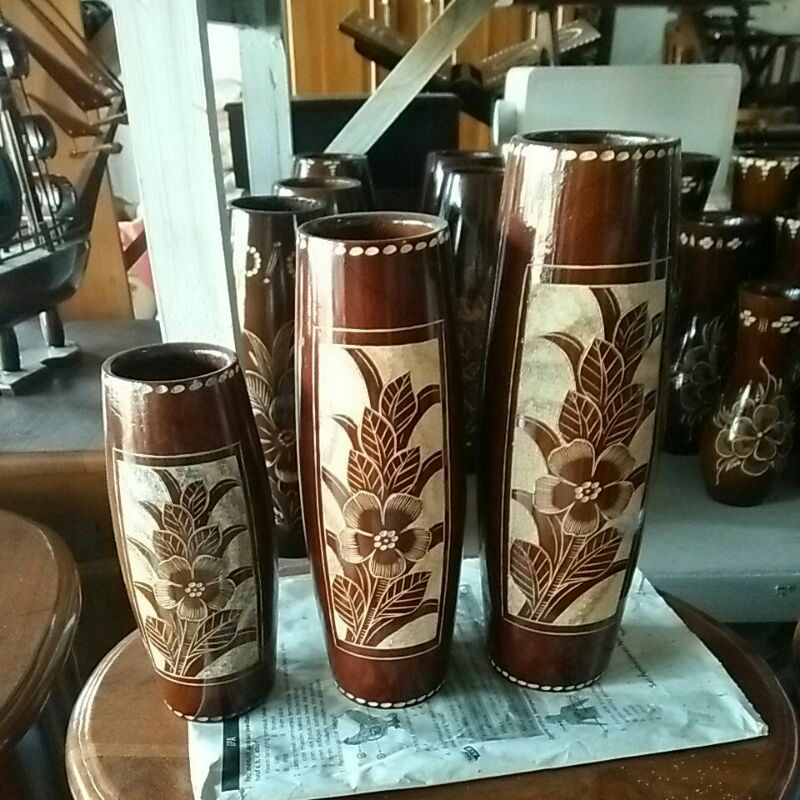 Jual fas pot bunga 1 set ada 3 barang dari kayu jati | Shopee Indonesia