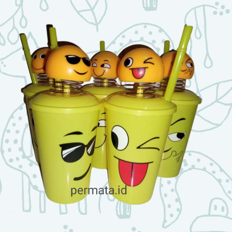 Jual botol minum unik / botol emoji / gelas emoji / gelas unik / botol ...