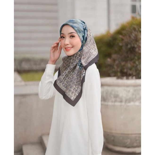 Jual SALE HIJAB / YASMIN COKLAT / COD / KERUDUNG VOAL MOTIF / SEGI ...