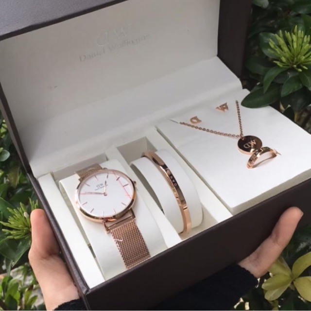 Jual DW BOX LENGKAP ORIGINAL | Shopee Indonesia