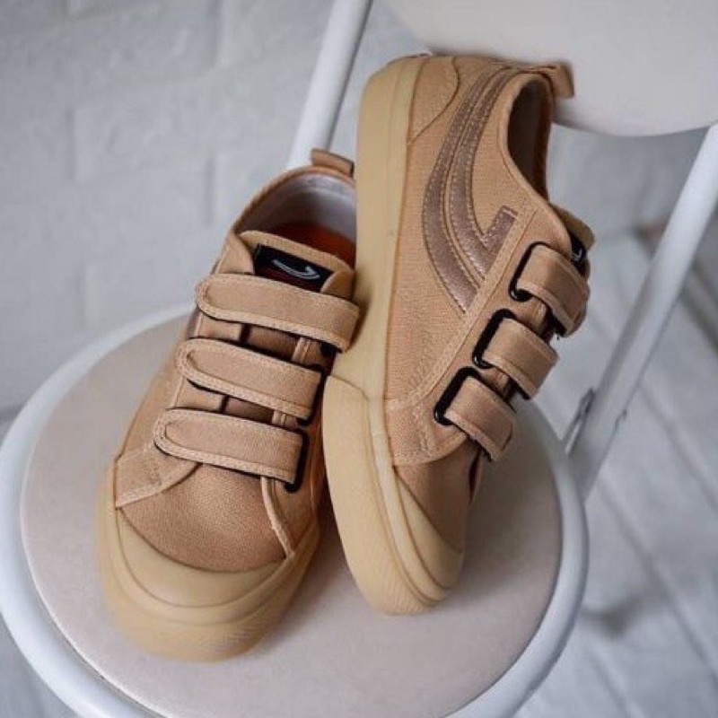 Jual Sepatu Jhonson Galaxy X Beige Lowcut Original 100% | Shopee Indonesia