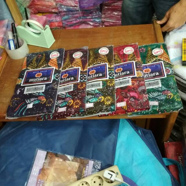 Jual Kain bedong batik panjang (mutiara) | Shopee Indonesia