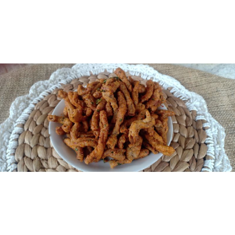 Jual KERIPIK USUS/ USUS KRISPY/ CEMILAN KEKINIAN KEMASAN 50GR | Shopee ...