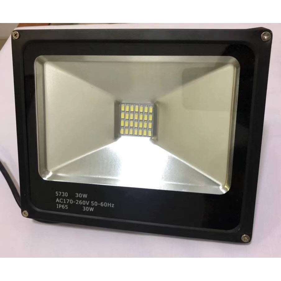 Jual Lampu Kap Sorot Led / Flood Lamp Led 220V / 30W | Shopee Indonesia