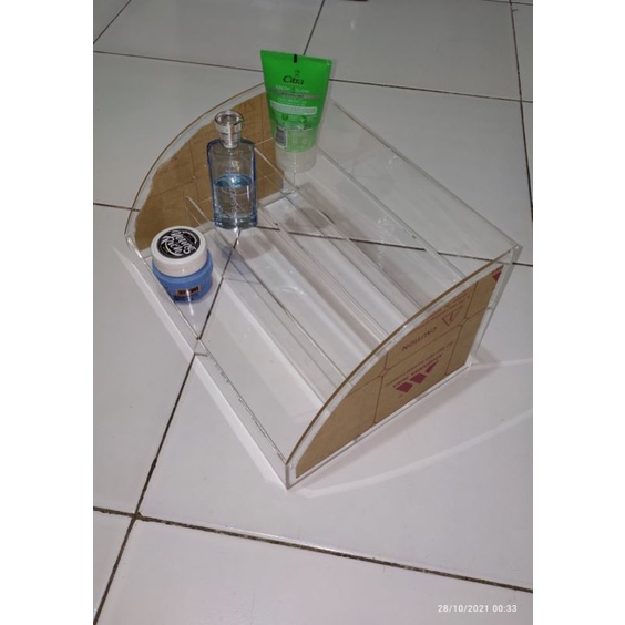 Jual rak parfun / display penyimpanan akrilik | Shopee Indonesia