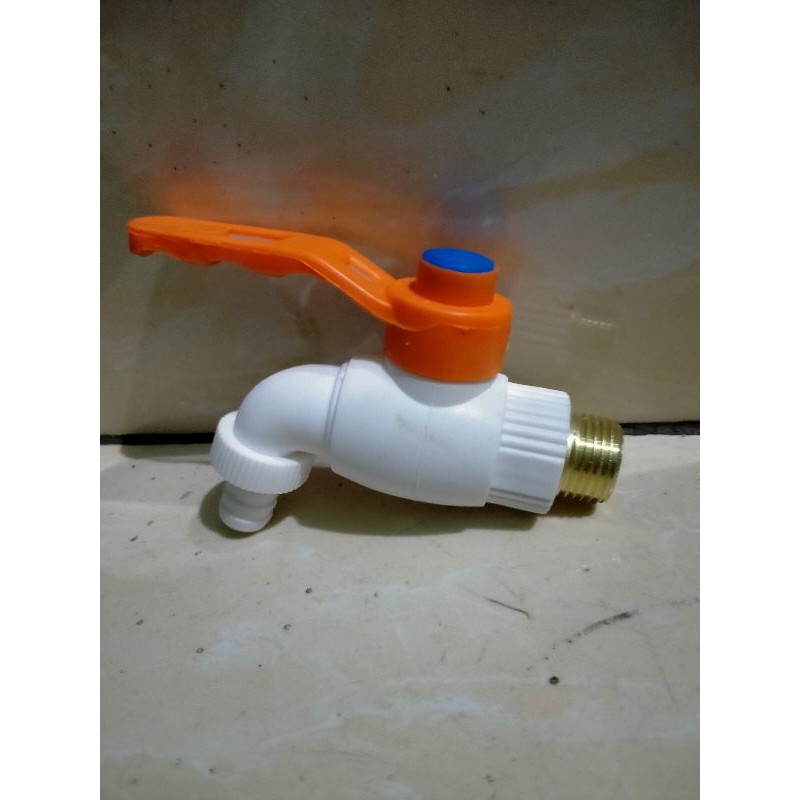 Jual Kran taman jumbo drat Kuningan keran PVC bodi besar | Shopee Indonesia