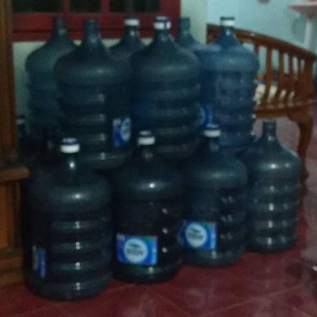 Jual GALON AQUA KOSONG CIBINONG (TERIMA PARTAI BESAR) | Shopee Indonesia