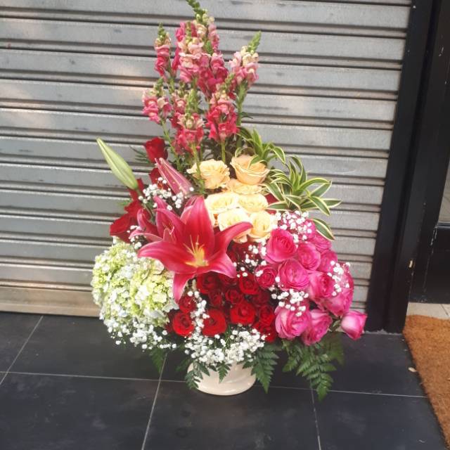 Jual Bunga meja/rangkaian bunga/ulangtahun | Shopee Indonesia