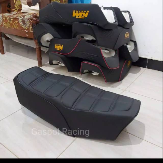 Jual Jok Siku Rx King Kupat Tahu Hitam Variasi Lis - Jok KTM Rx King ...
