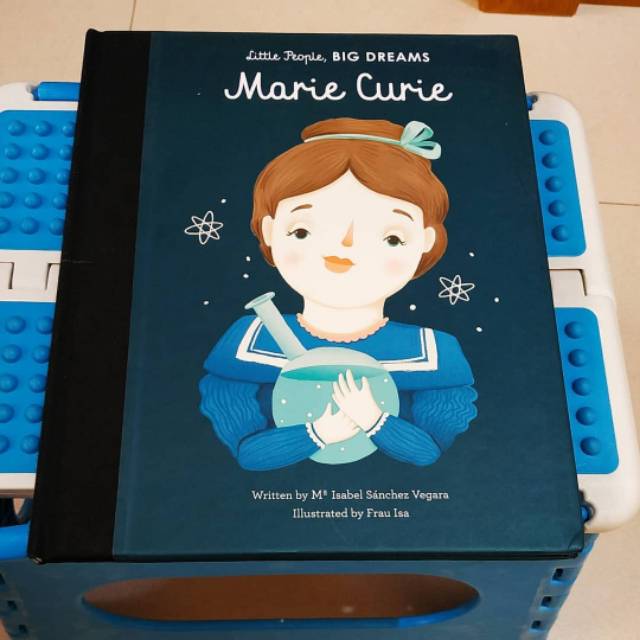 Jual Marie Curie (seri Little People, Big Dreams) | Shopee Indonesia