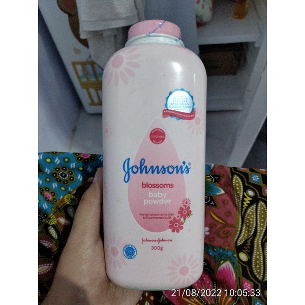 Jual Johnson's Blossom Baby Powder 300 gram | Shopee Indonesia