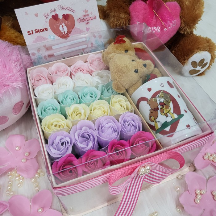 Jual Paket box hampers bunga valentine anniversary ulang tahun wisuda ...