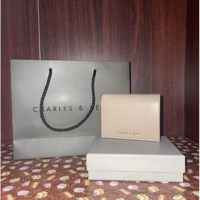 Jual Dompet Charles & Keith / Wallet Charles & Keith | Shopee Indonesia