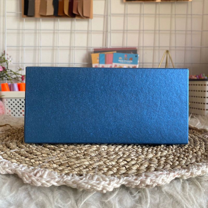 Jual Box Dus Kotak Hampers Hologram | Shopee Indonesia