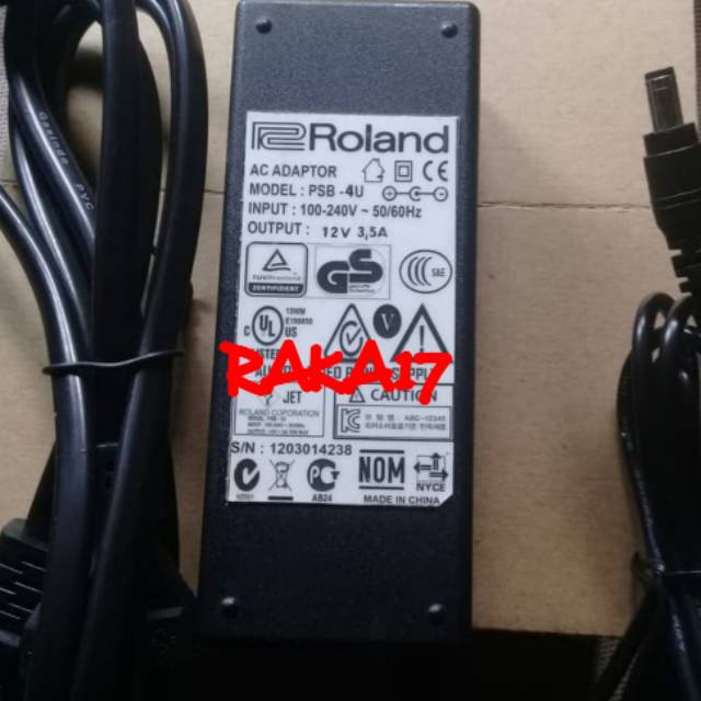 Jual ADAPTOR KEYBOARD ROLAND PSB 4U 12V 3.5A | Shopee Indonesia