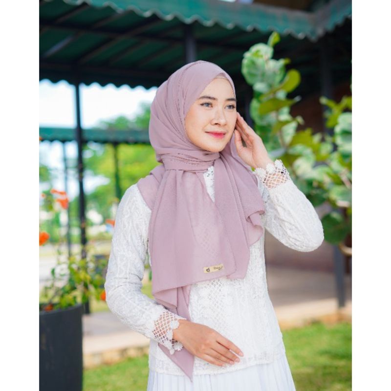 Jual Pashmina ceruty import 180 cm x 75 cm By Desmonda Hijab | Shopee Indonesia