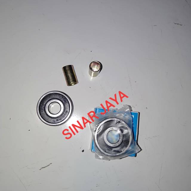 Jual kelahar bearing depan dan boshing buat c70 c700 c50 astrea 800 win ...