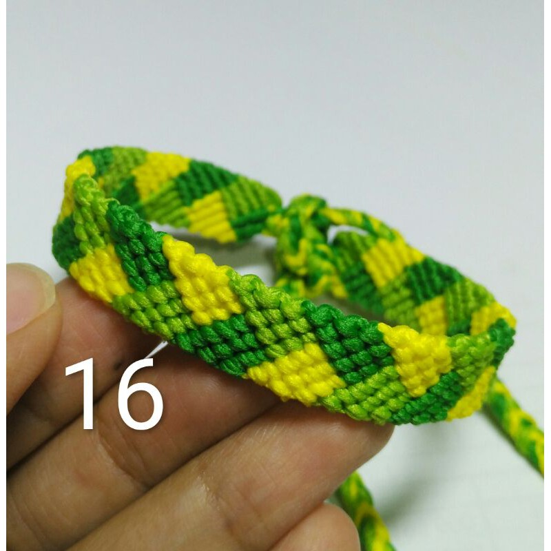Jual Macrame bracelet / gelang macrame 08 | Shopee Indonesia
