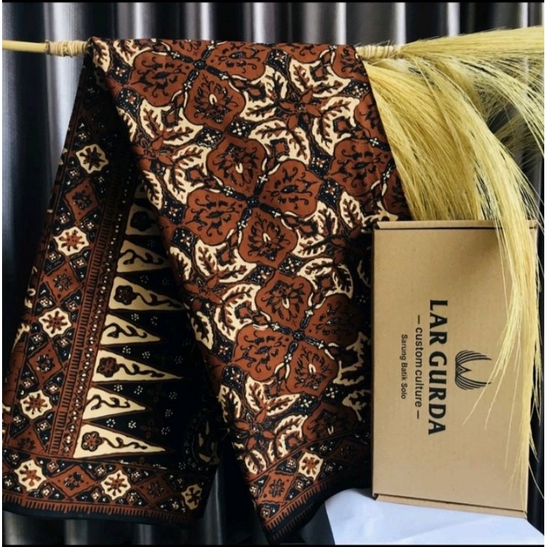 Jual SARUNG BATIK LAR GURDA SERIES KASIKAN AH65 | Shopee Indonesia