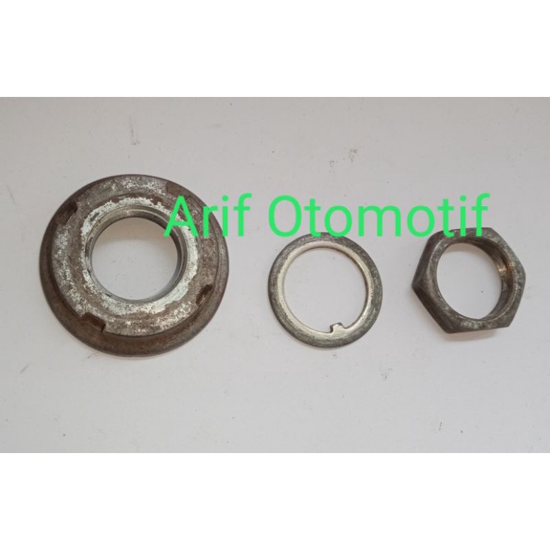 Jual Mur komstir comstir segitiga T bagian atas Honda Supra,Supra 125 ...