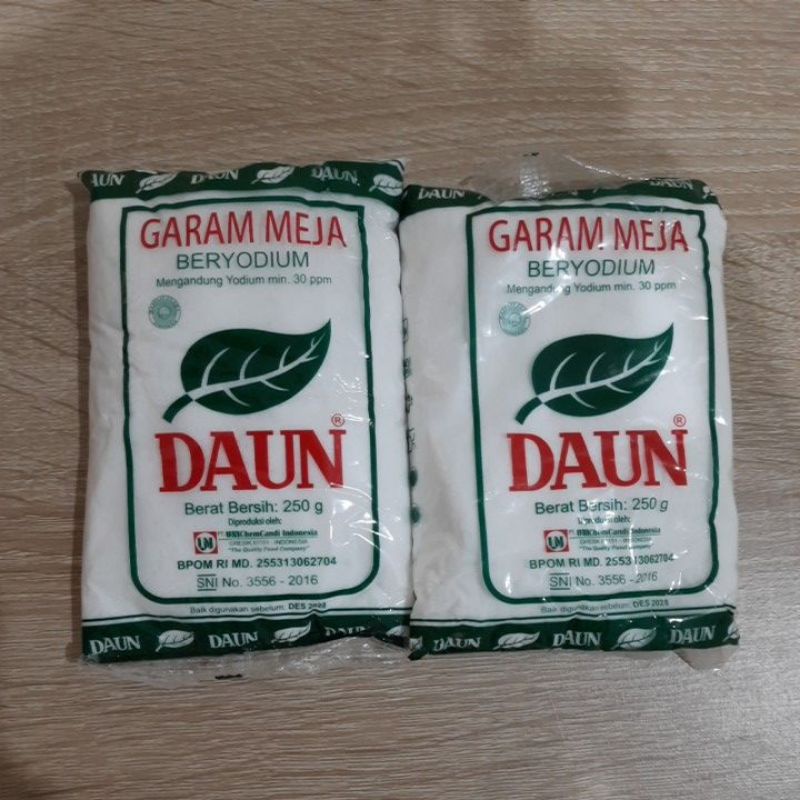 Jual garam meja merek DAUN beryodium / garam halus 250g | Shopee Indonesia