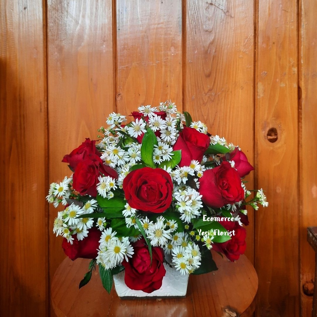 Jual [Ready / tidak PO / bisa dikirim hari ini] Bunga Meja di Semarang ...