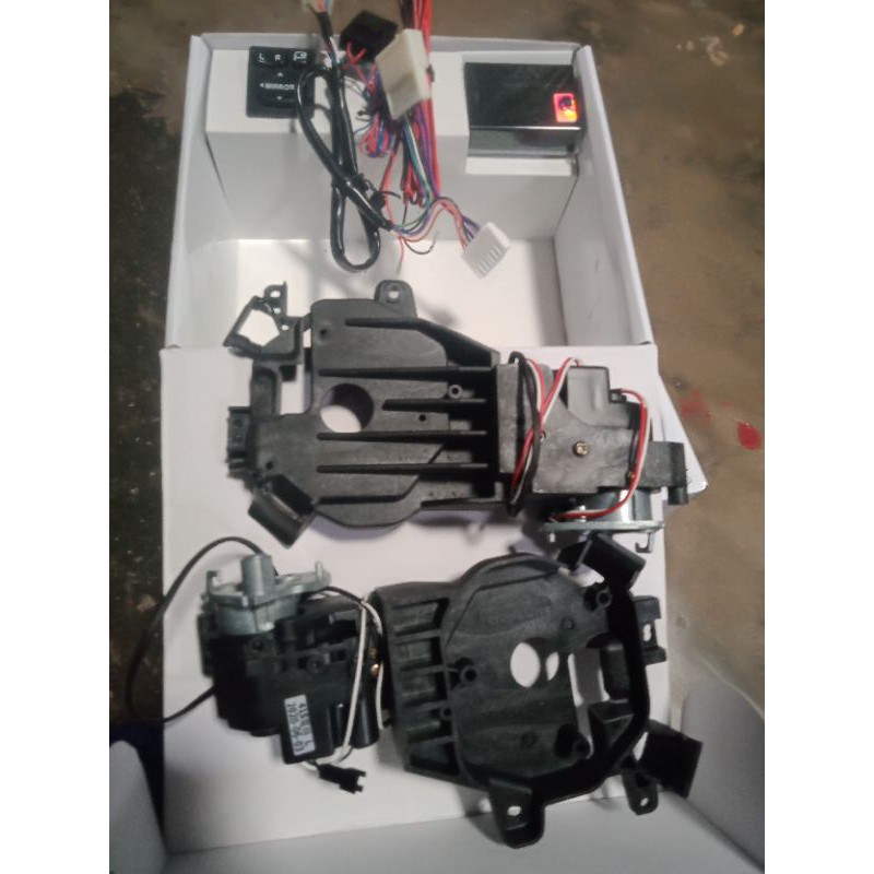 Jual Ottoparts Auto Retract Spion Innova 2004 - 2015 | Shopee Indonesia