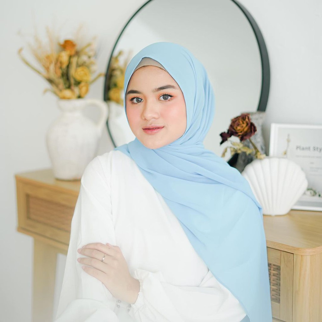 Jual PASHMINA CERUTY BABYDOLL 180CM X 75CM WARNA BIRU TURKISH | Shopee Indonesia