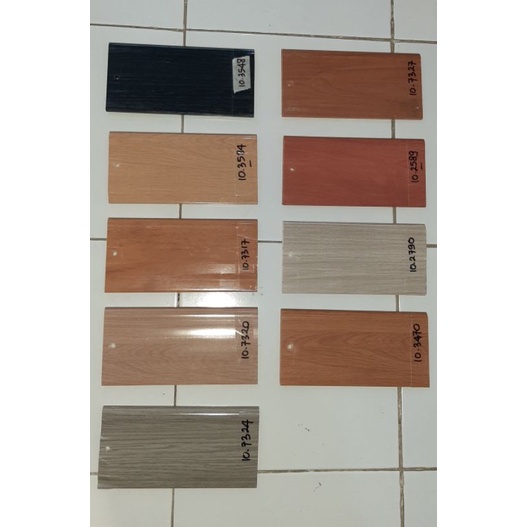 Jual Lis plin dinding pvc surabaya untuk lantai | Shopee Indonesia