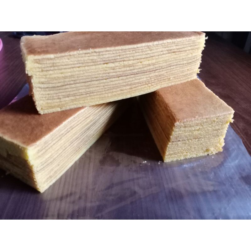 Jual lapis legit khas bangka/ snack bangka/ oleh oleh | Shopee Indonesia